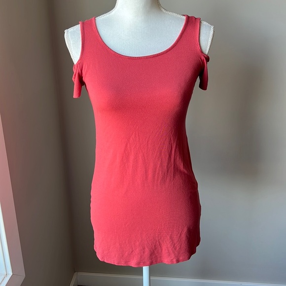 Suzy Shier | Tops | 525 Suzy Shier Top | Poshmark